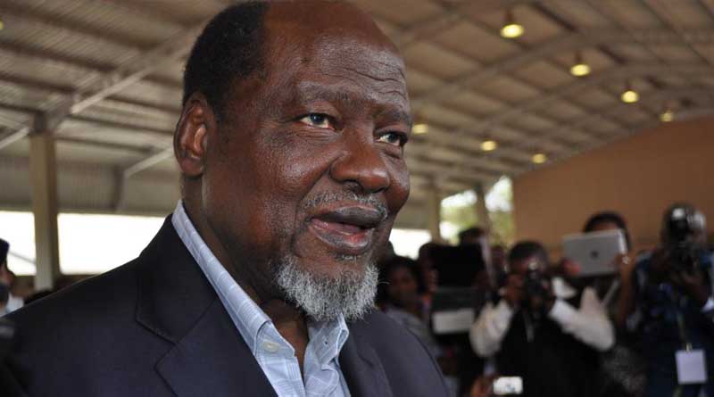 Chissano faz críticas ao processo negocial para paz em Moçambique