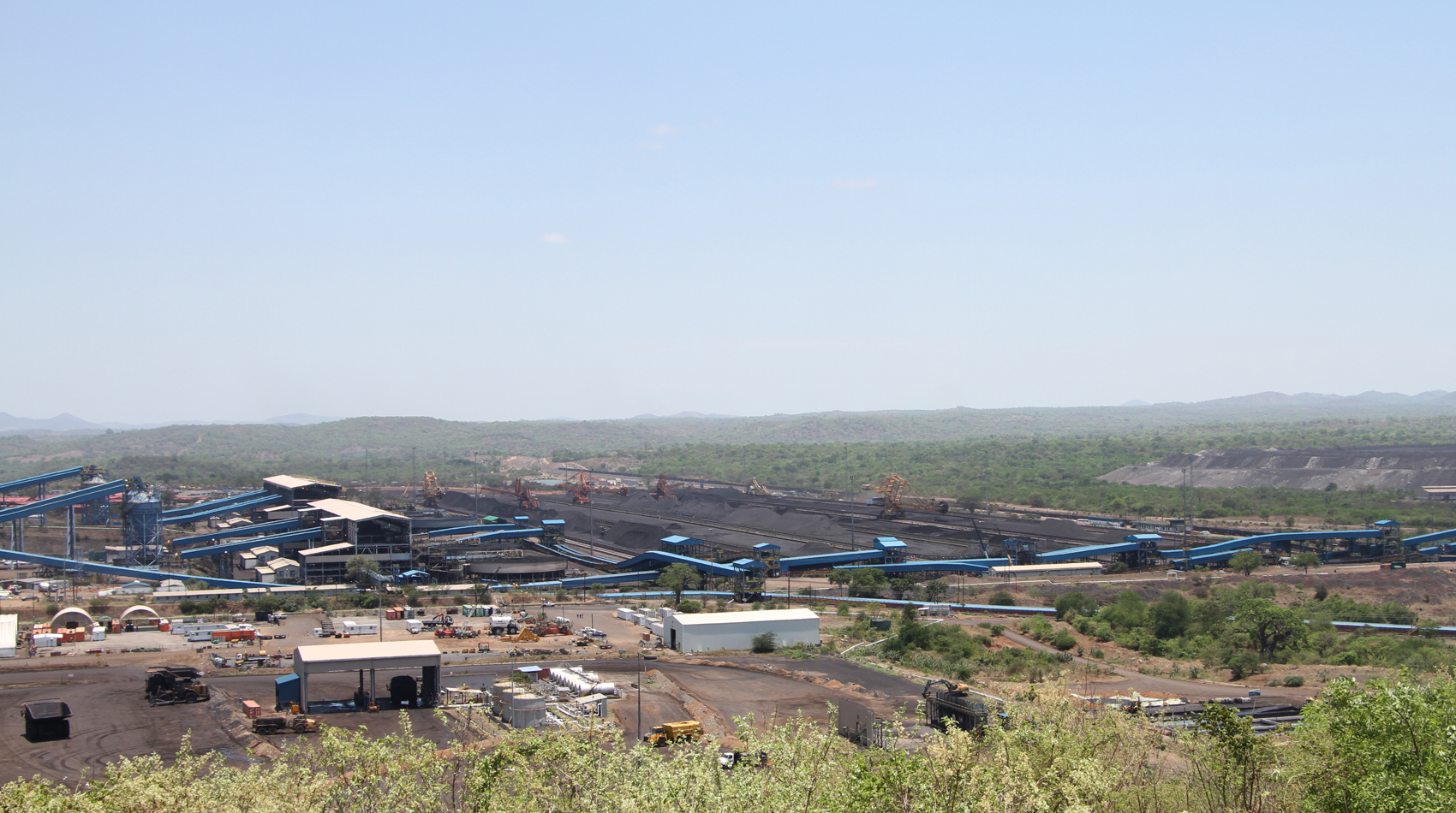 Vista parcial da área de produção da Vale em Tete (Foto de Refinaldo ...